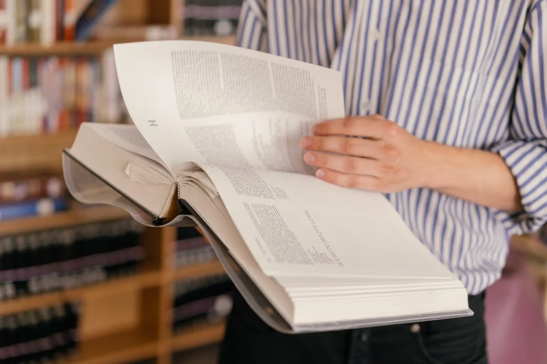10 Essential Books for Teens: Boosting English Skills & Building ...